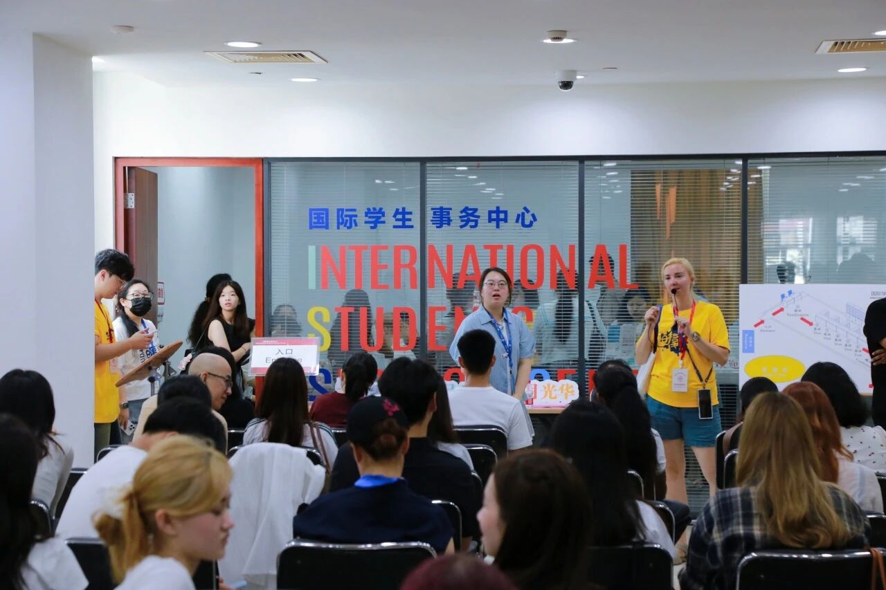 Fudan Welcomes New Students From Across the Globe